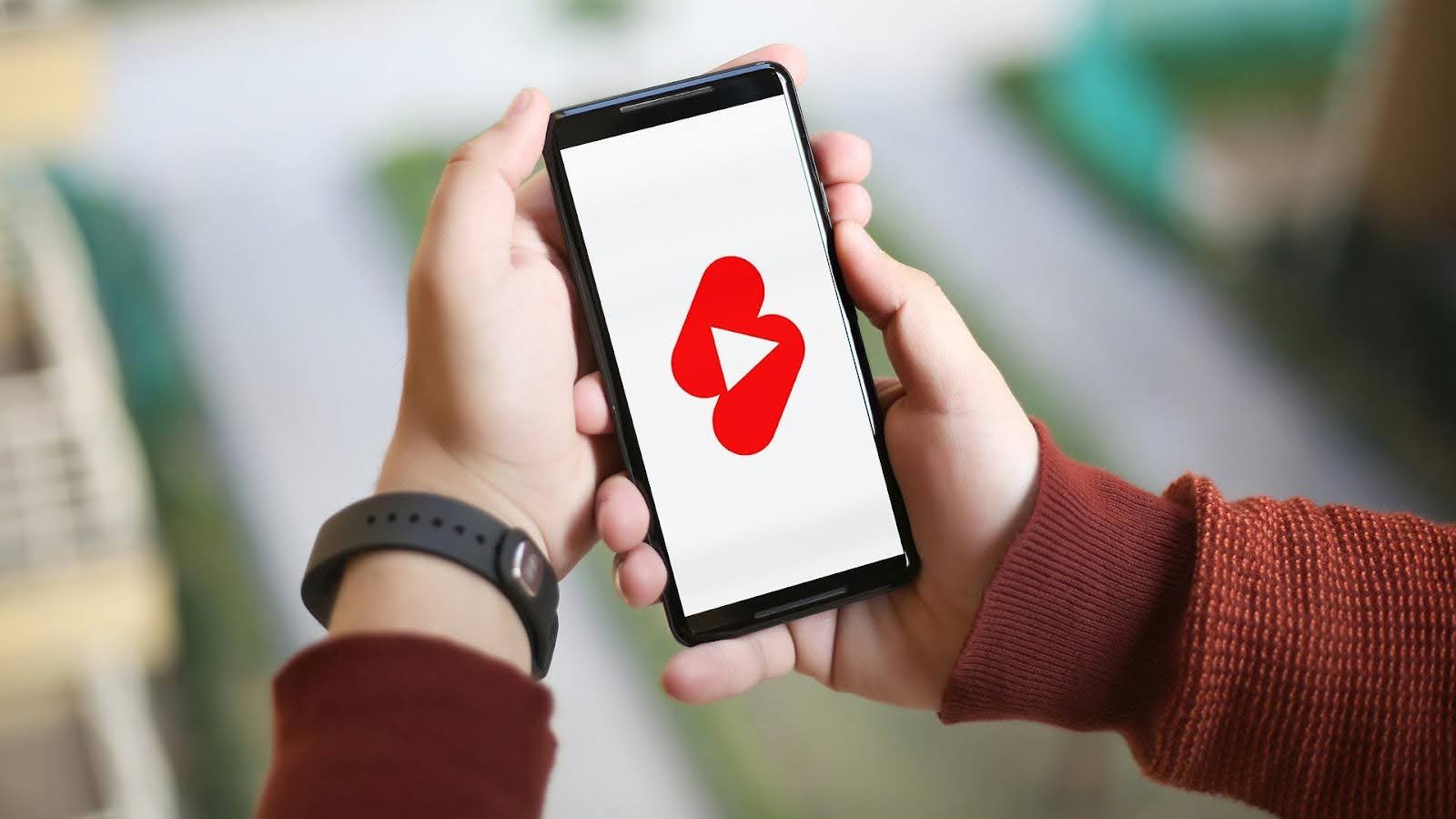 How to Create a YouTube Short: Beginner's Guide - Vidico